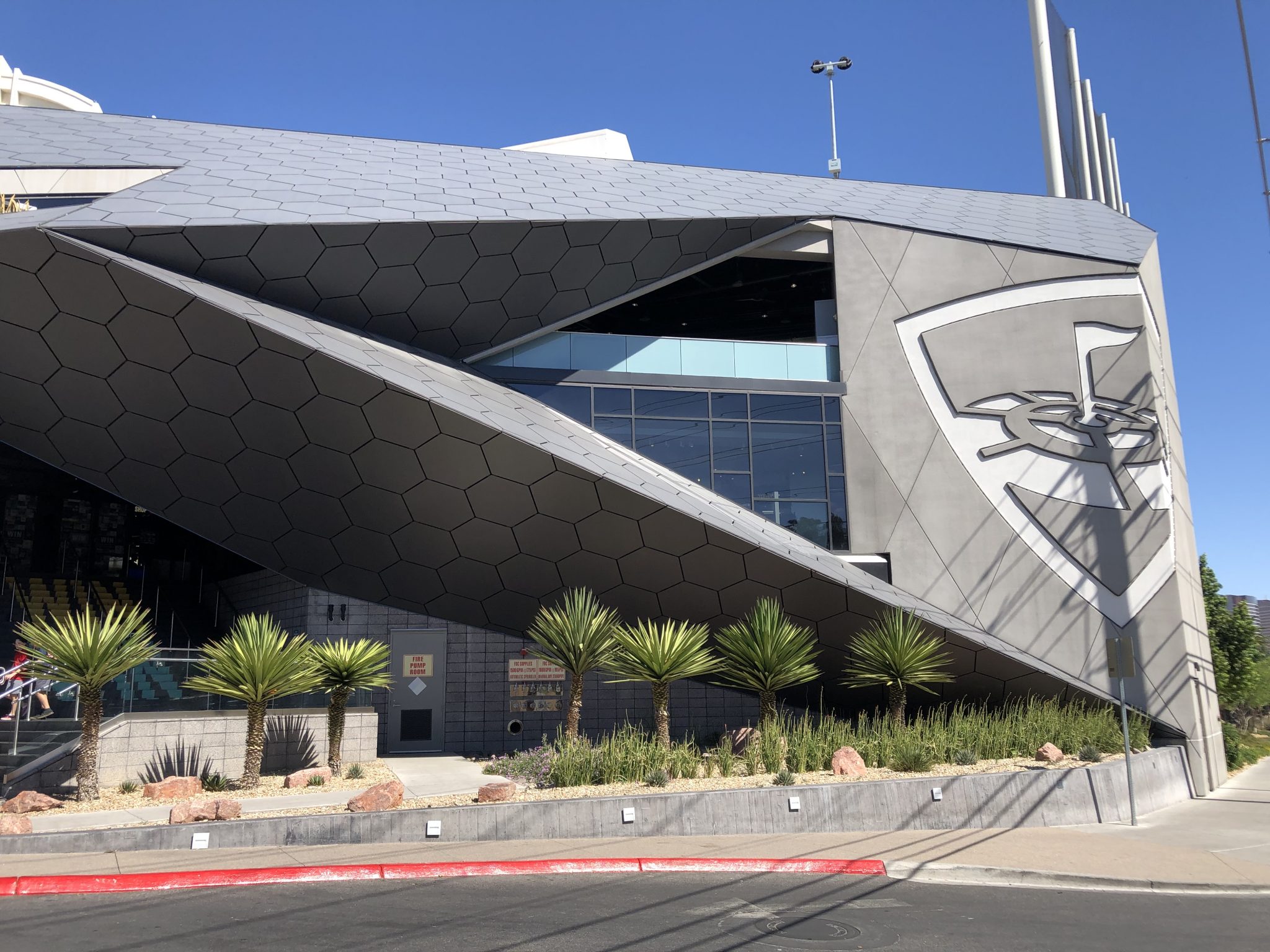 Swisspearl | Commercial Wall Paneling & Cladding Systems | Elward